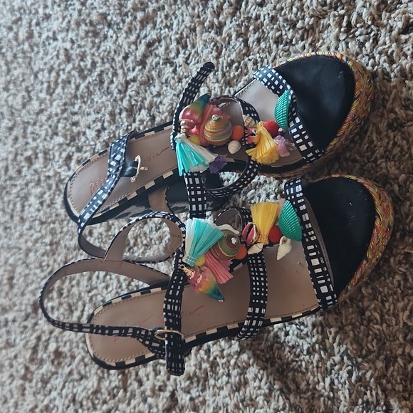 Betsey Johnson | Shoes | Betsey Johnson Marcy Seashell Heels Size 85 ...